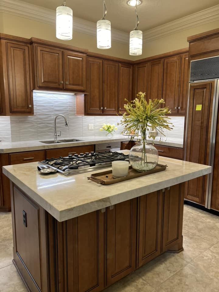 Residential Kitchen Projects - Yellowstone Marble & Granite